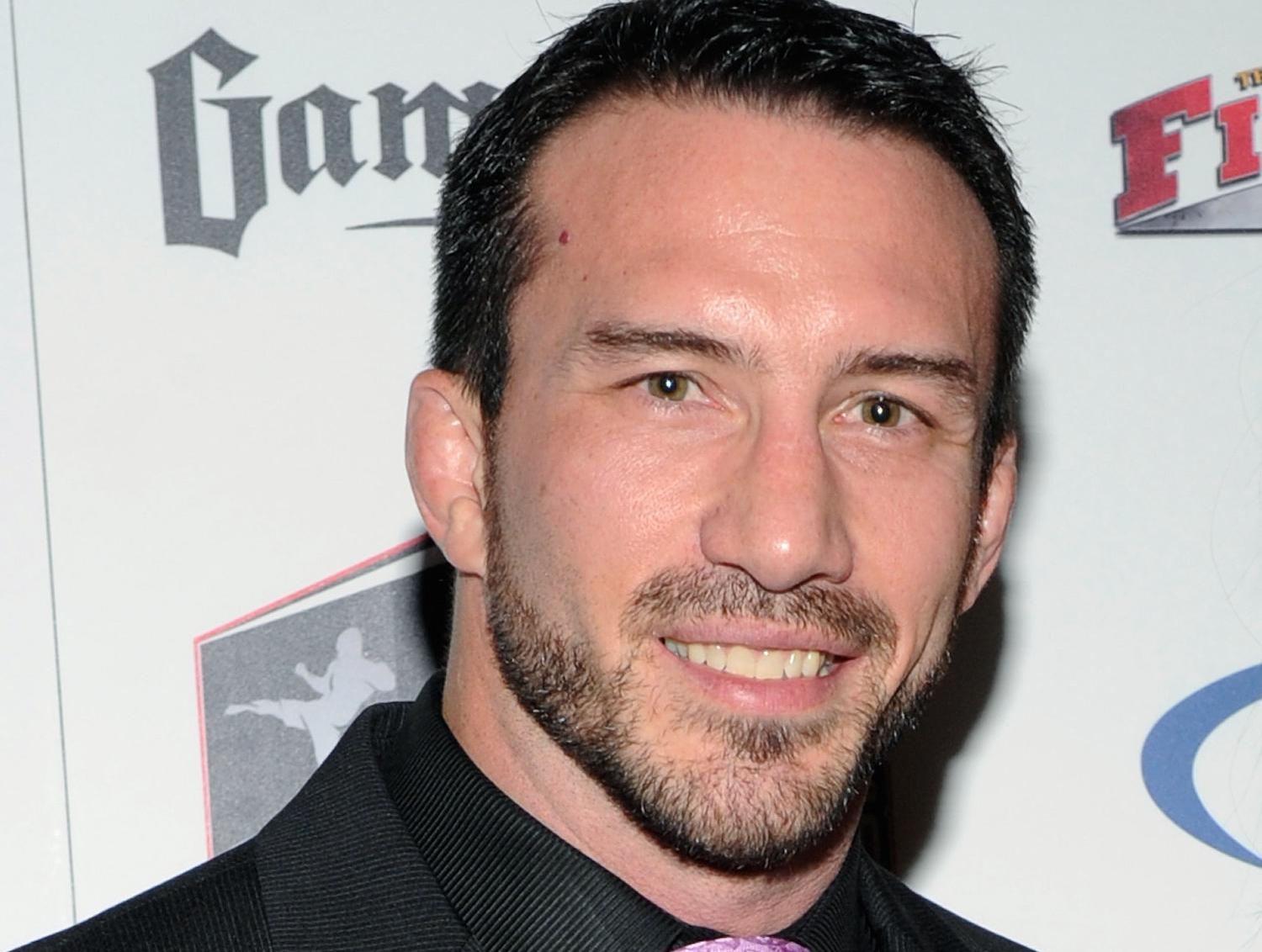 Nate Quarry sågar UFC och Dana White - Kimura