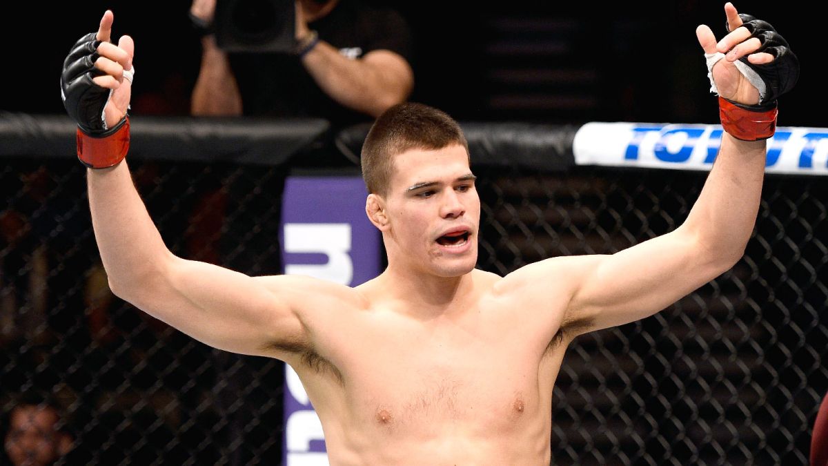 Mickey Gall utmanar Kevin Lee till en fight i gymmet | Kimura